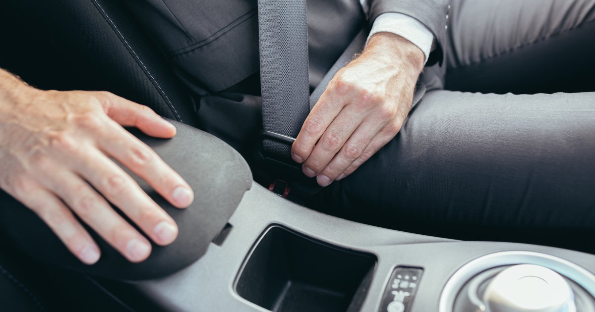 Die richtige Sitzposition im Auto | Car Tomorrow